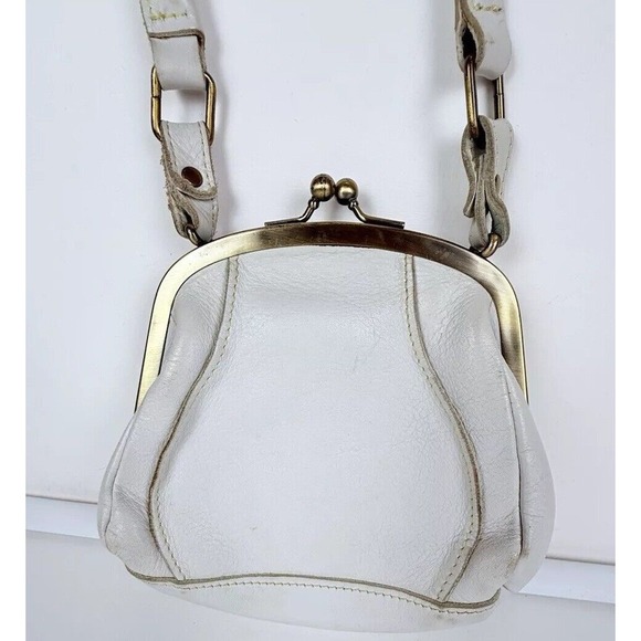 latico | Bags | Latico White Leather Kiss Lock Coin Pouch Small ...